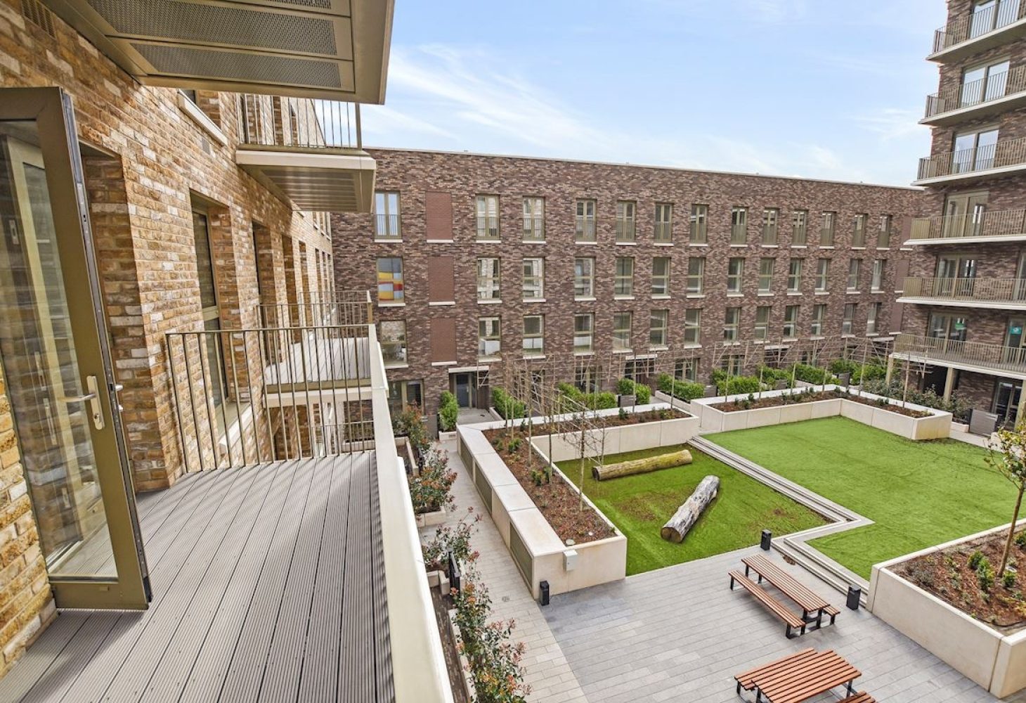 Gallions Point, E16 - Folio